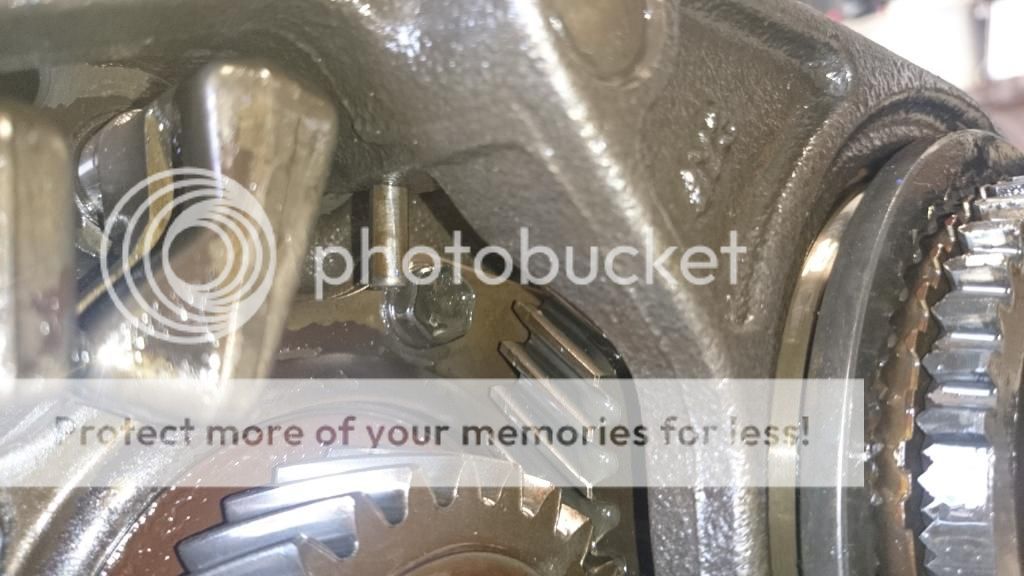 Toyota R series gearbox - R150 / R151 - R452 Dyna 5th gear swap ...