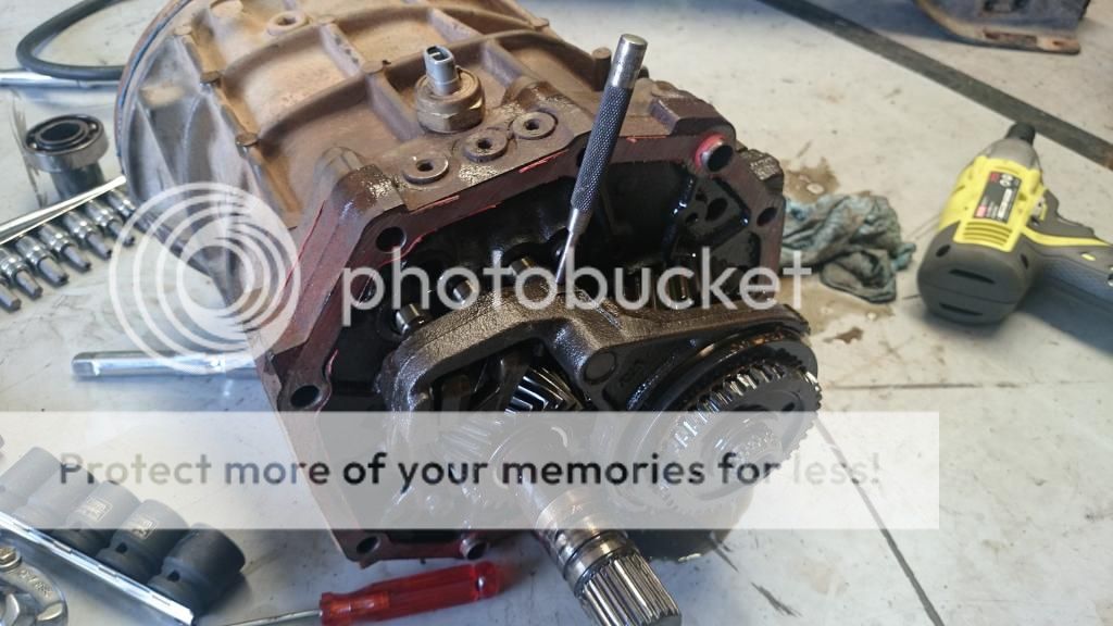 Toyota R series gearbox - R150 / R151 - R452 Dyna 5th gear swap ...