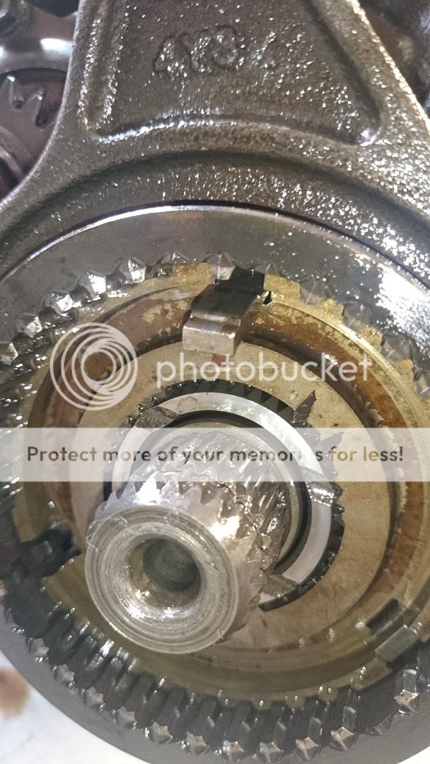 Toyota R series gearbox - R150 / R151 - R452 Dyna 5th gear swap ...