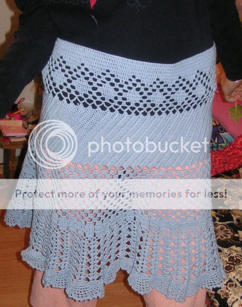 Fuste crosetate - F - Articole crosetate pentru adulti partea a 47-a